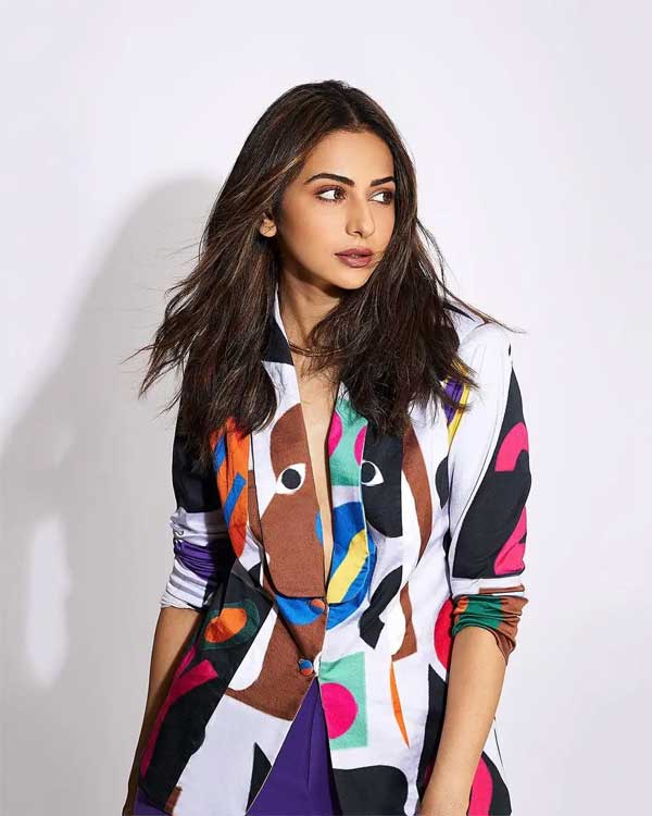 Blazers for Women - Layer like a pro