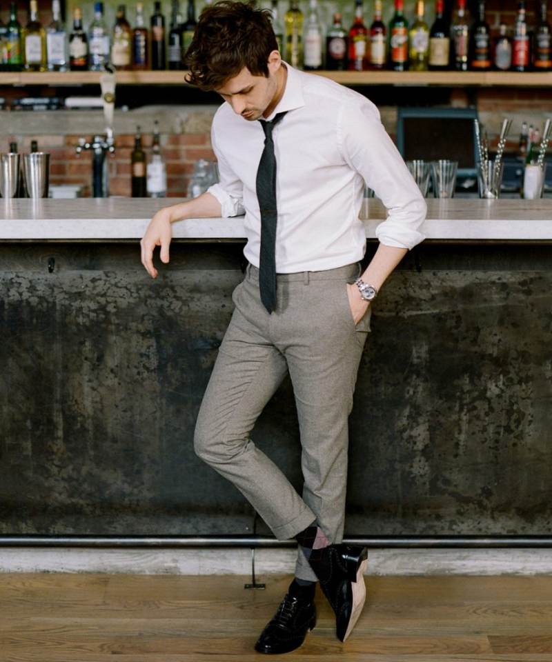 White Shirt For Men with Pants Combination To Try For Best Results